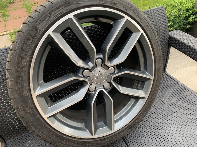 Audi S3 Alloy Wheel 8V0601025M 18 “ Unmarked 8v Genuine Diamond Cut ...
