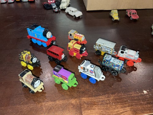 Thomas The Train Lot Of 11 Mini Snap Together Train Engines | eBay