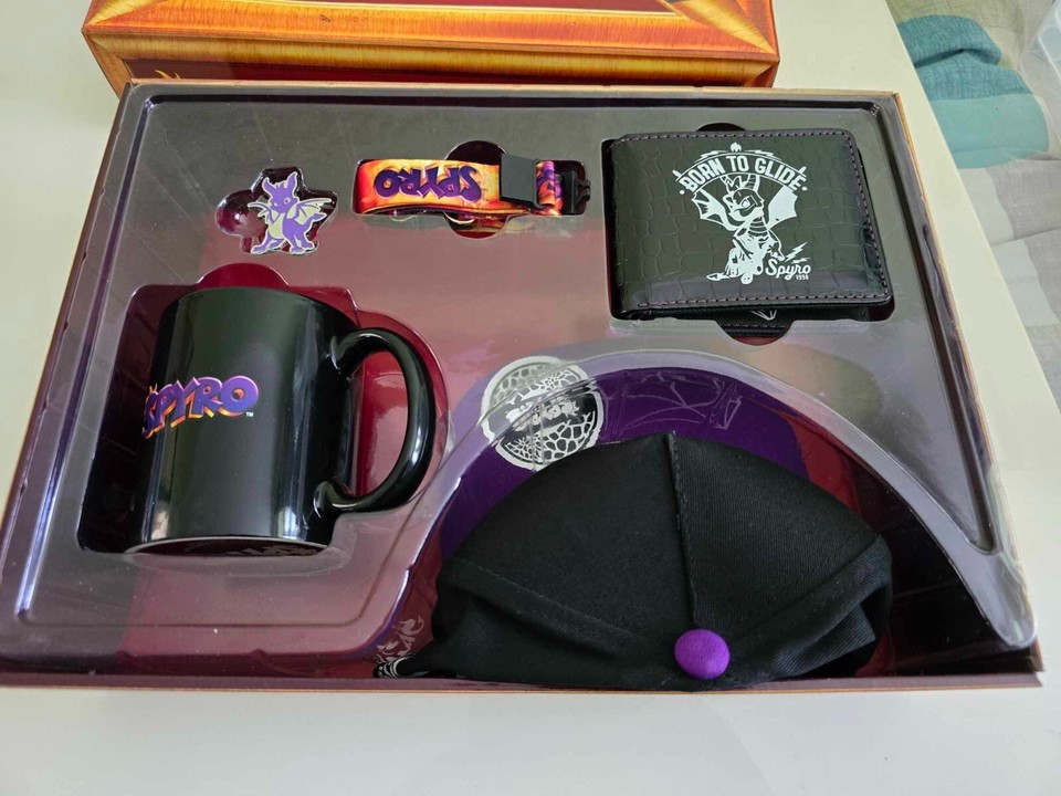 Spyro Limited Edition Gear Crate Box Set New and Unused 5060525892752 ...