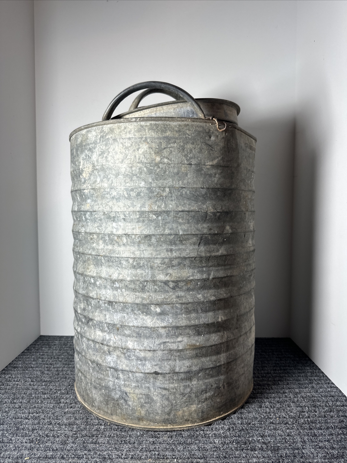 OLD VINTAGE IGLOO GALVANIZED METAL 5 GALLON DRINKING WATER COOLER RETRO ...