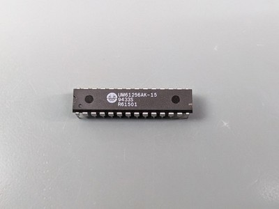 (4) UMC 256K (32K x 8) SRAM Cache RAM ICs DIP28 UM61256AK-15 ~ Tested ...