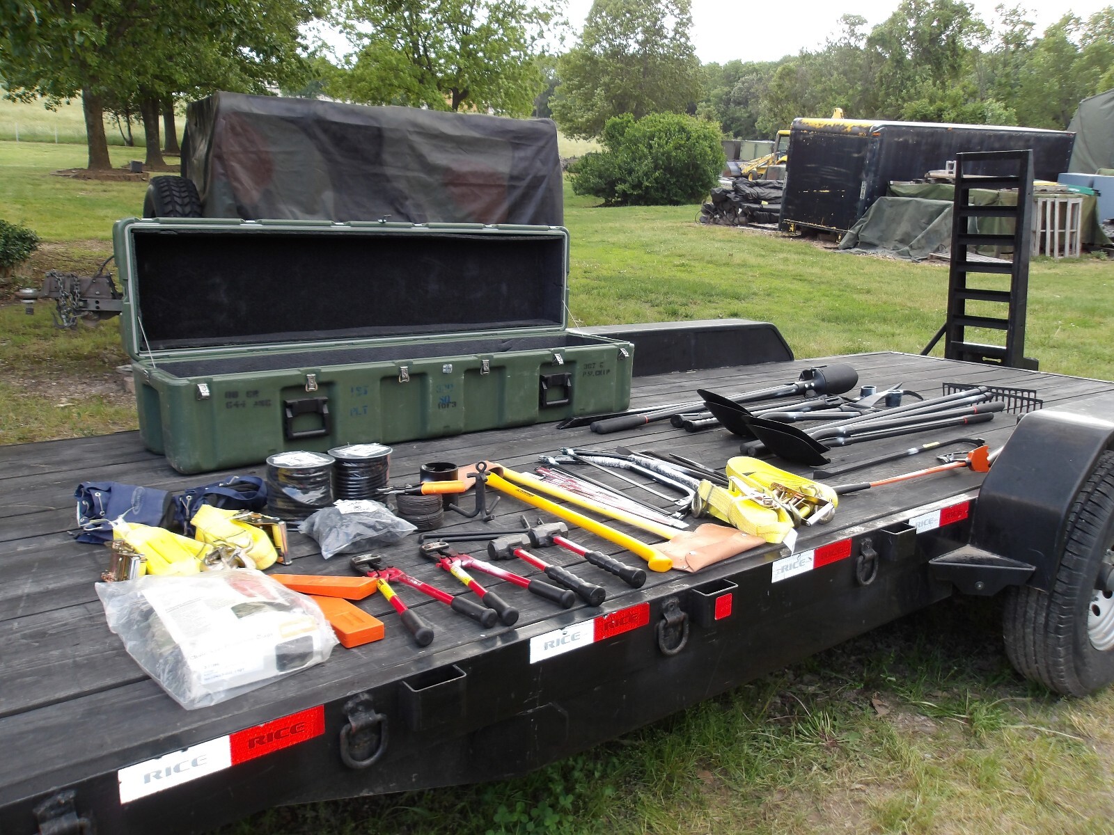 MILITARY SURPLUS KIPPER TOOL KIT SHOVEL AX SAW POST HOLE PRY BARS CHAPS ...