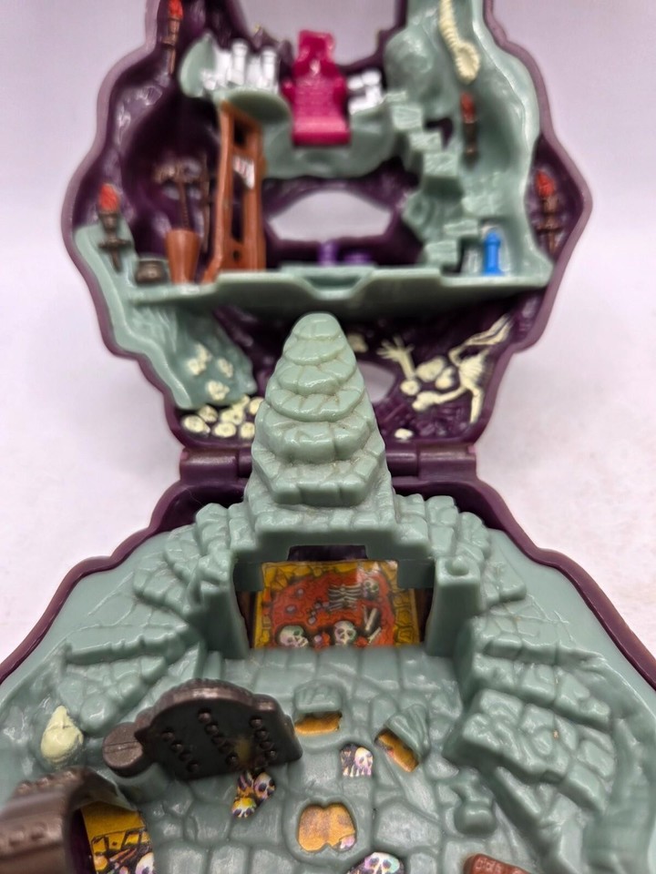 Vintage Bluebird - Mighty Max - Doom Zone "Outwits Cyclops" - MINTY ...