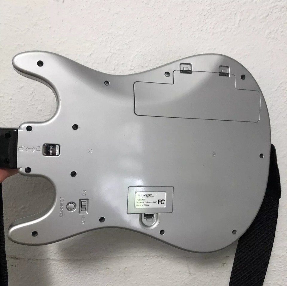 Wii Rockster Guitar Controller by Psyclone Essentials PSE6300 TESTED ...
