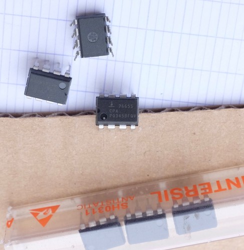 2x Intersil ICL 7665S CPA Circuit Intégré DIP-8 ICL7665SCPA. Lot de 2 ...