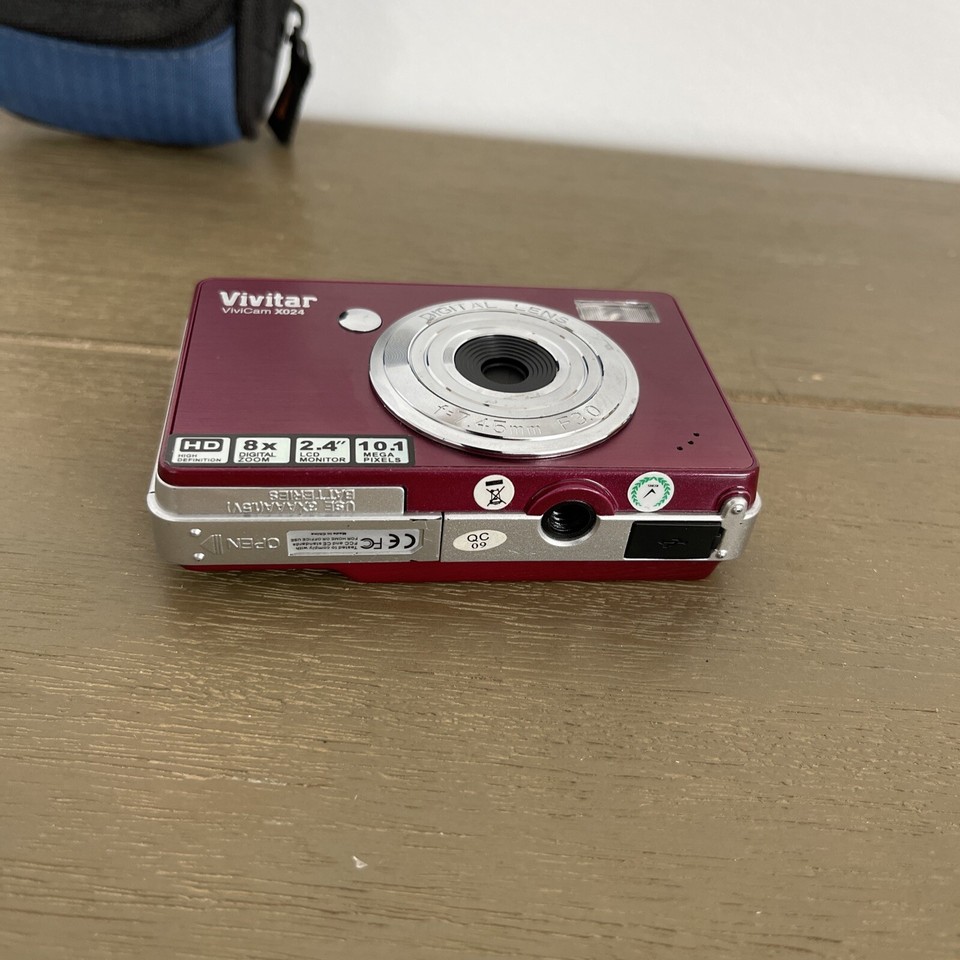 Vivitar ViviCam X024 (10.1 MP) Digital Camera with Fixed7.45mm/f3.0 ...