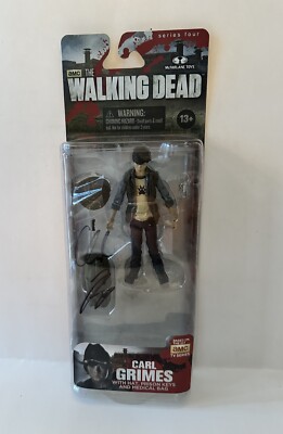 The Walking Dead - SIGNED CHANDLER RIGGS - Carl Grimes - Series 4 ...