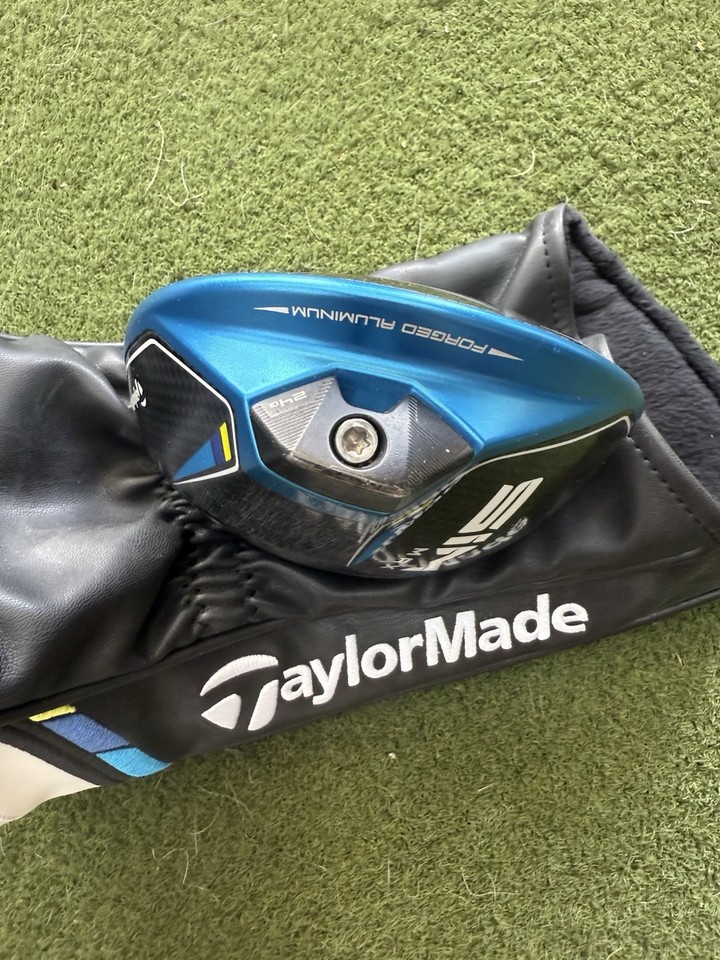 TaylorMade SIM2 Max Driver 9.0° Stiff Flex RH | eBay
