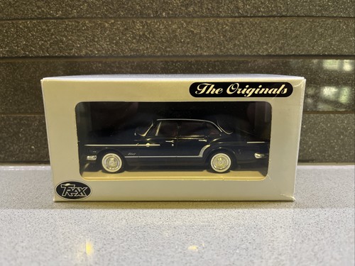 TRAX TR35 1:43 scale diecast model, 1962 Valiant R Series Sedan in ...