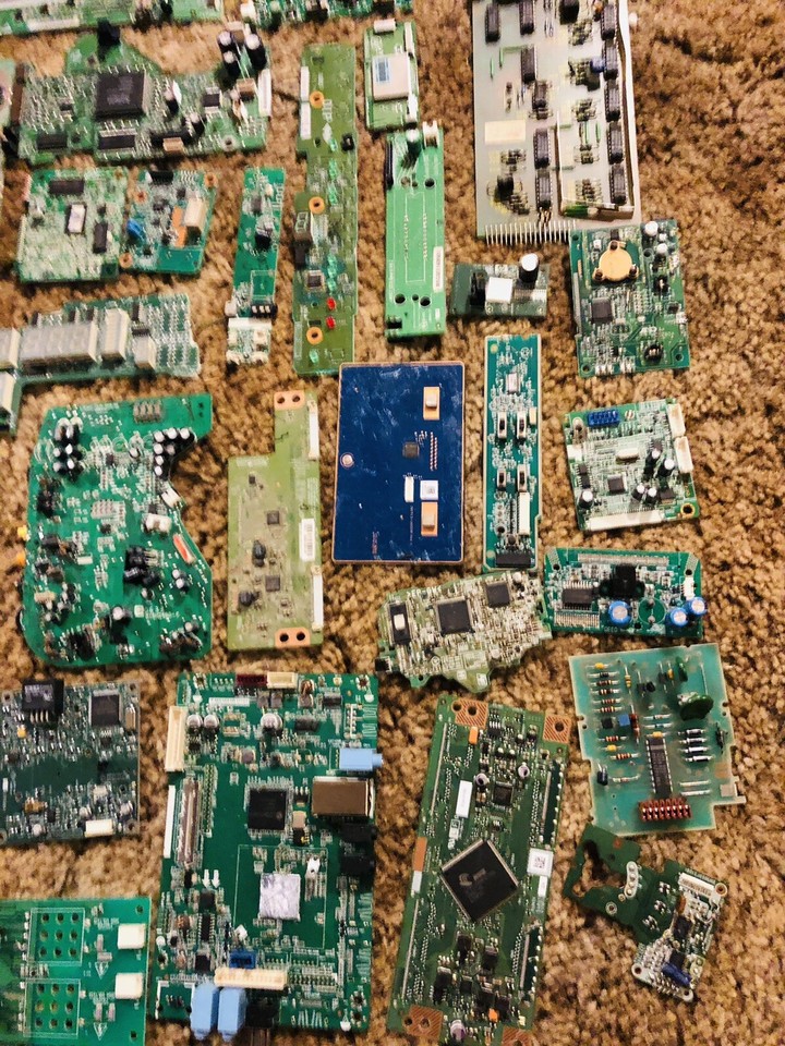 Computer Circuit Board Scrap 21 Lbs Large Small NO GOLD READ ...