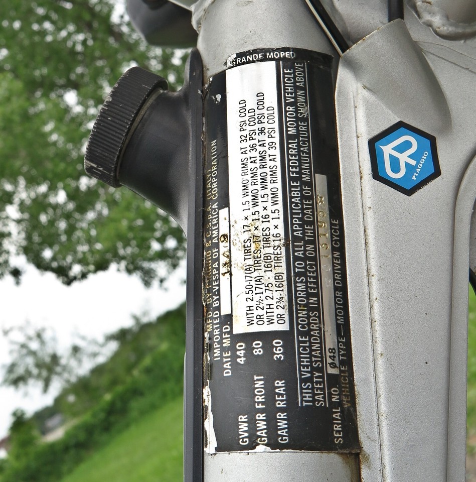 Vtg 1979 Vespa Piaggio GRANDE Project Moped 50cc for Repair or ...