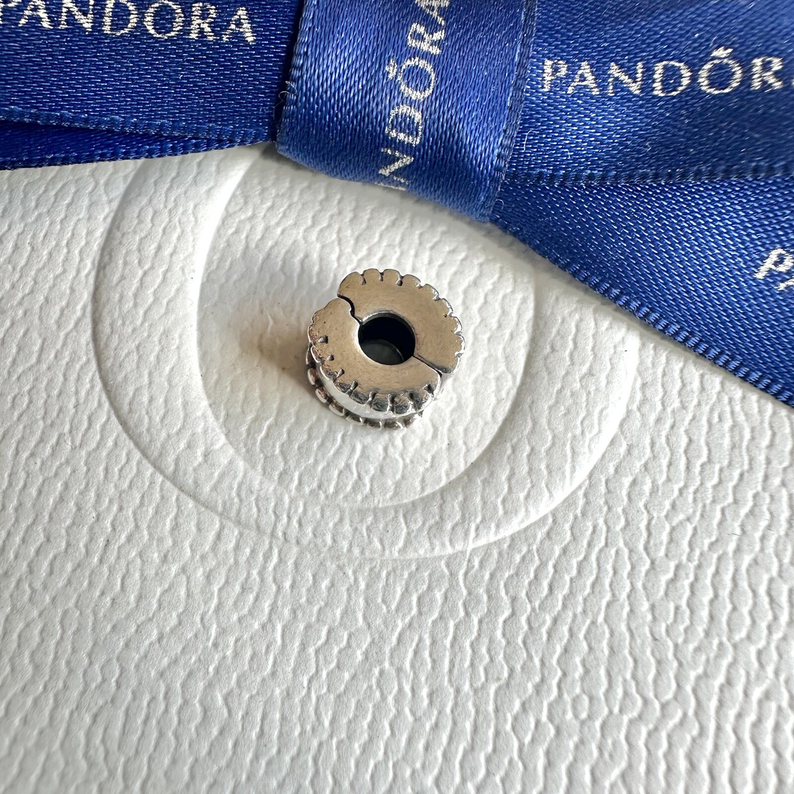 Authentic Pandora Silver Beveled Milgrain Bubble Frills Edge Clip Charm ...