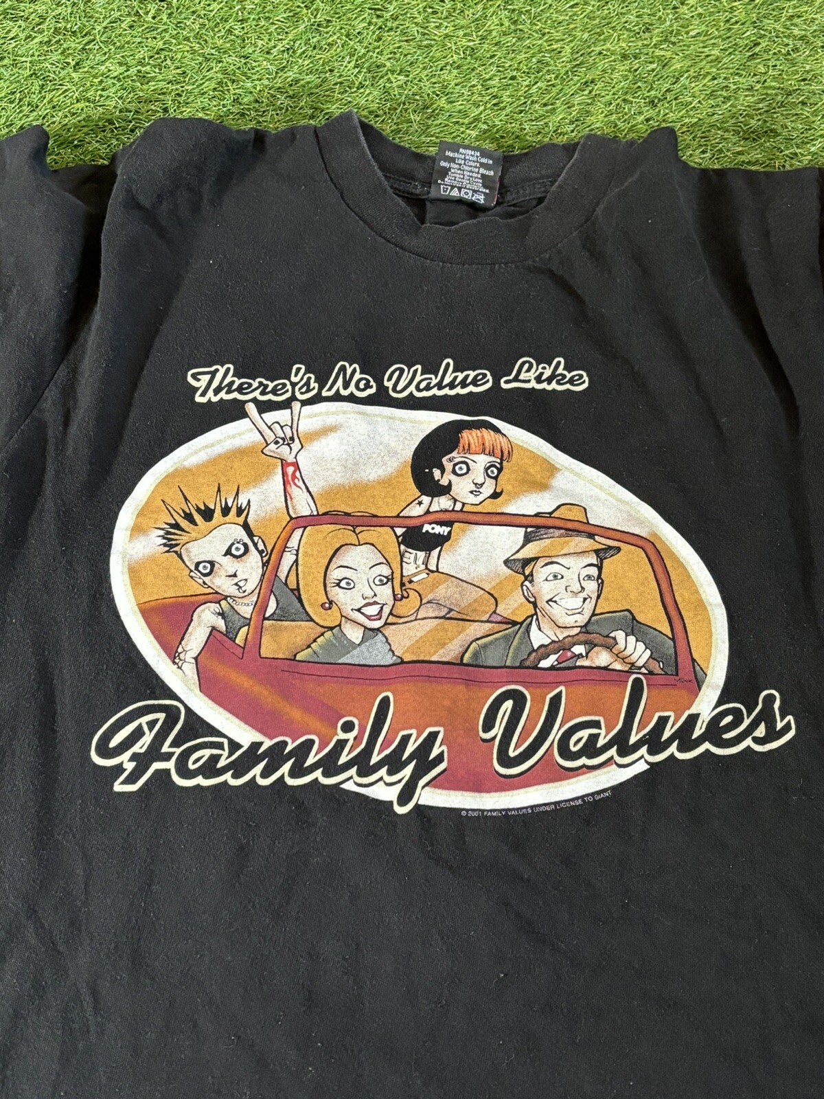 Vintage 2001 Family Values Tour concert shirt - size L - Gem