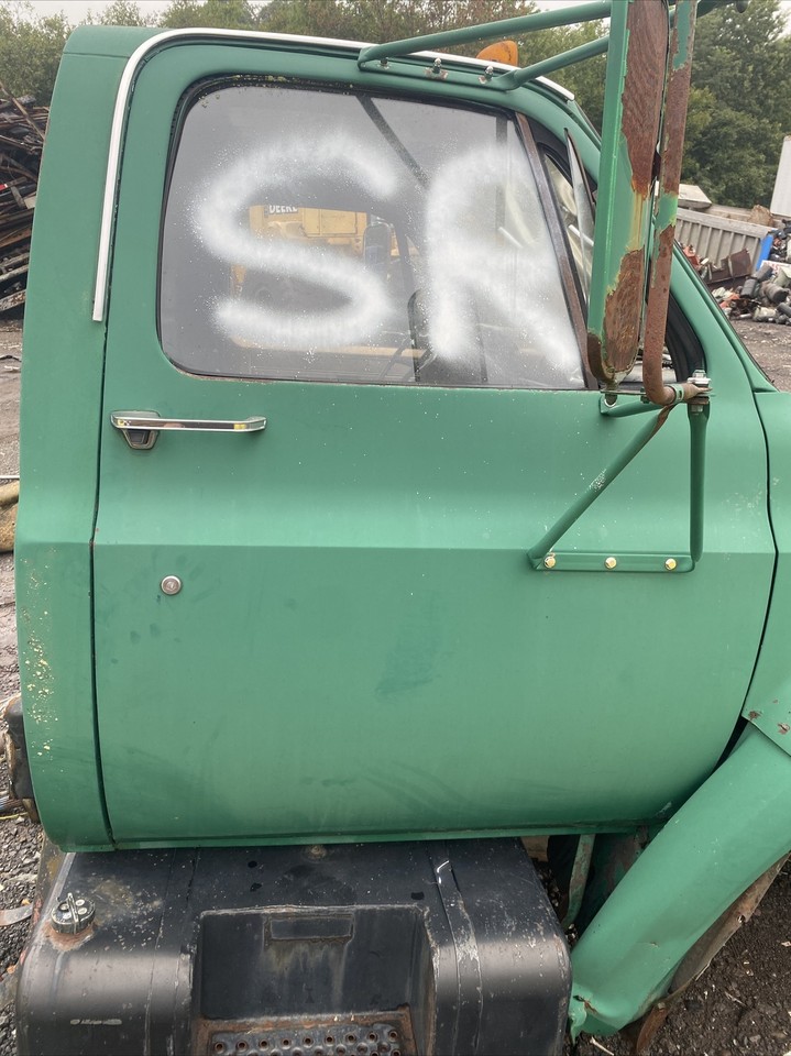 1982 chevy c60 Truck Cab | eBay