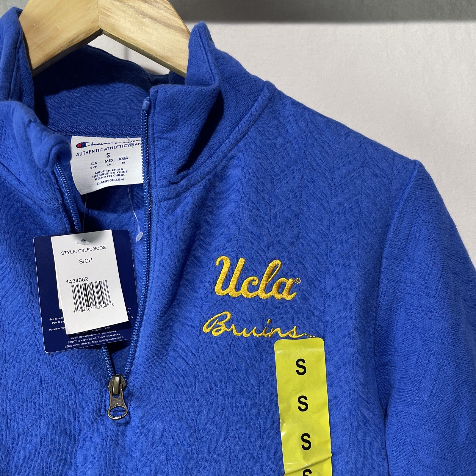 UCLA Bruins Sweater Mens Small Blue Champion Quarter Zip Sweatshirt ...