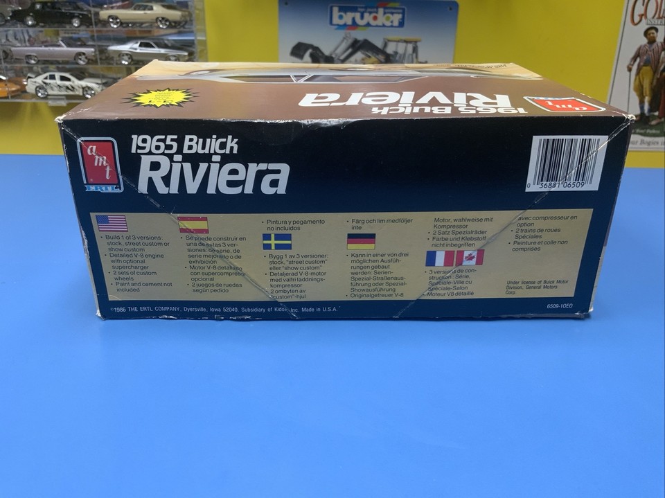 AMT 1965 BUICK RIVIERA w/DECALS #6509 | eBay