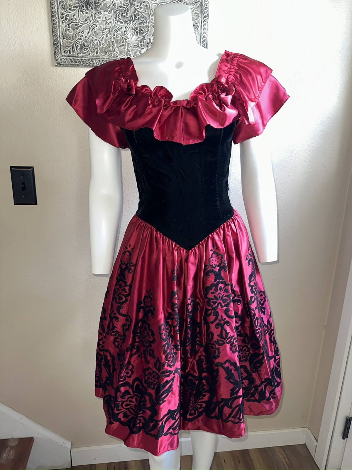 1980s Gunne Sax Red And Black Velvet prom dress- As Is - Gem