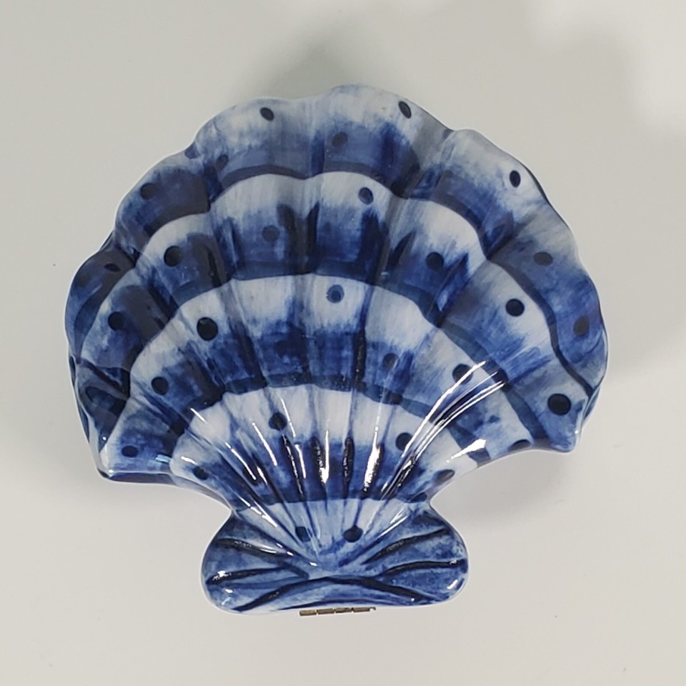 Porcelain Scallop Shell Hinged Trinket Box | eBay