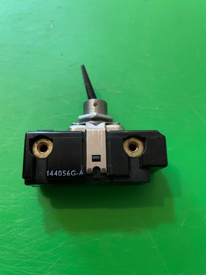 Atlas Copco Kango Breaker 2500 - Switch (Arrow) - New (*) (earlier type ...