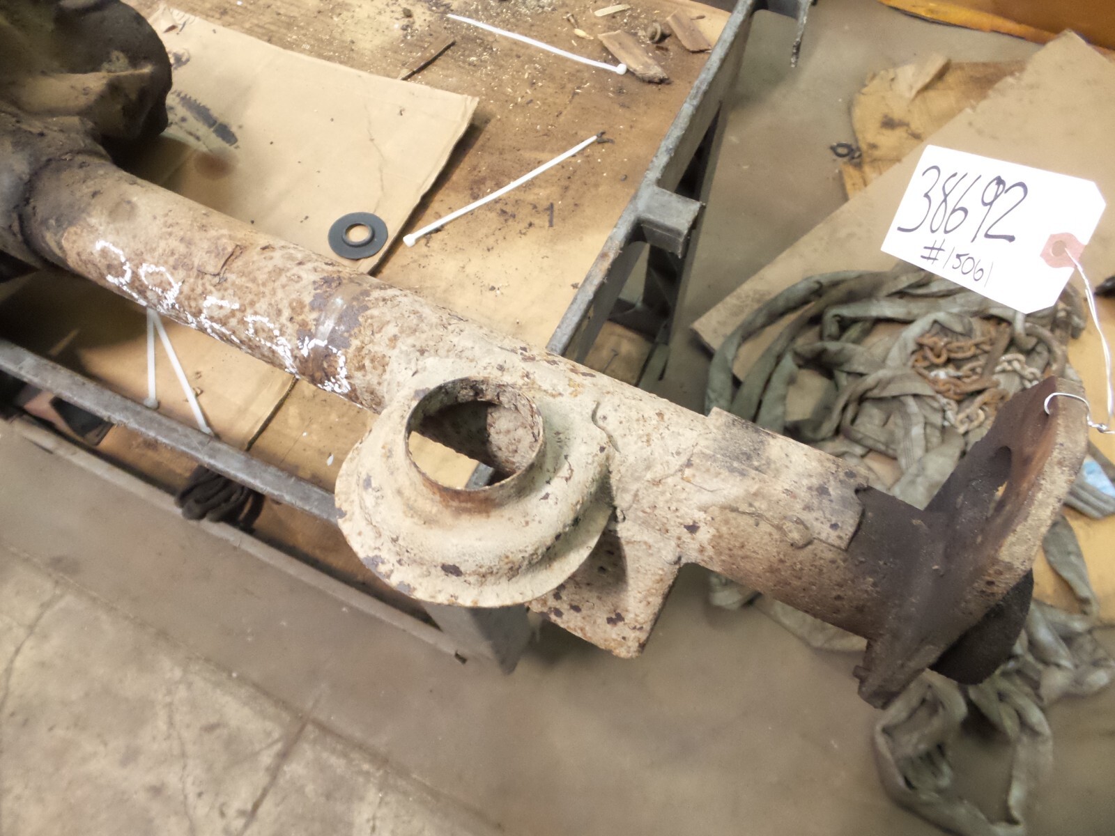 82-92 Camaro Firebird Rear End Axle Tube Housing Assembly 10 Bolt 7.5 ...