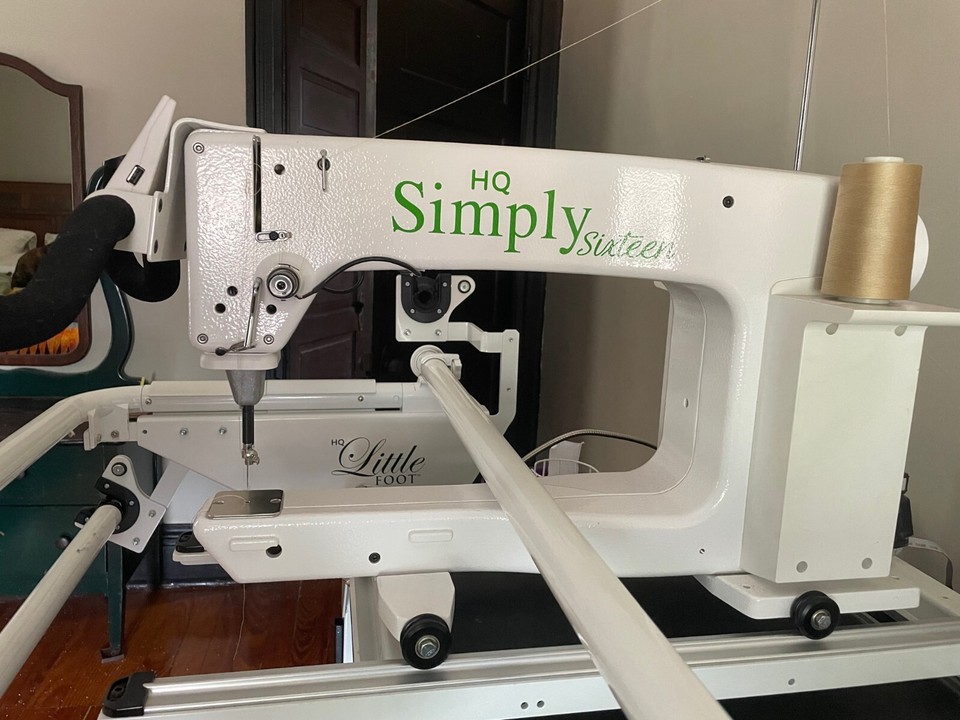 Handi Quilter Simply Sixteen 16 Long Arm Machine & 5' Frame with Little ...