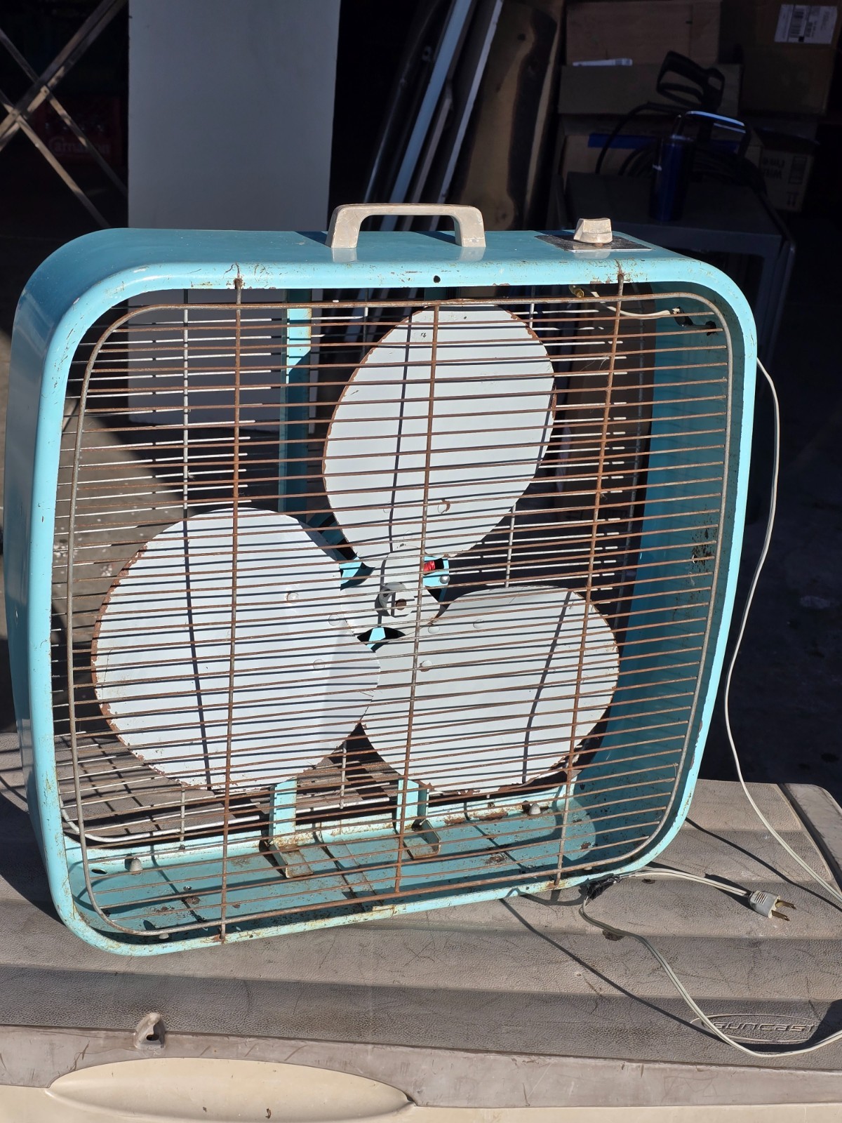 Vintage Dominion 2 Speed Metal Box Fan With Orig Aqua/ Turquoise Works ...