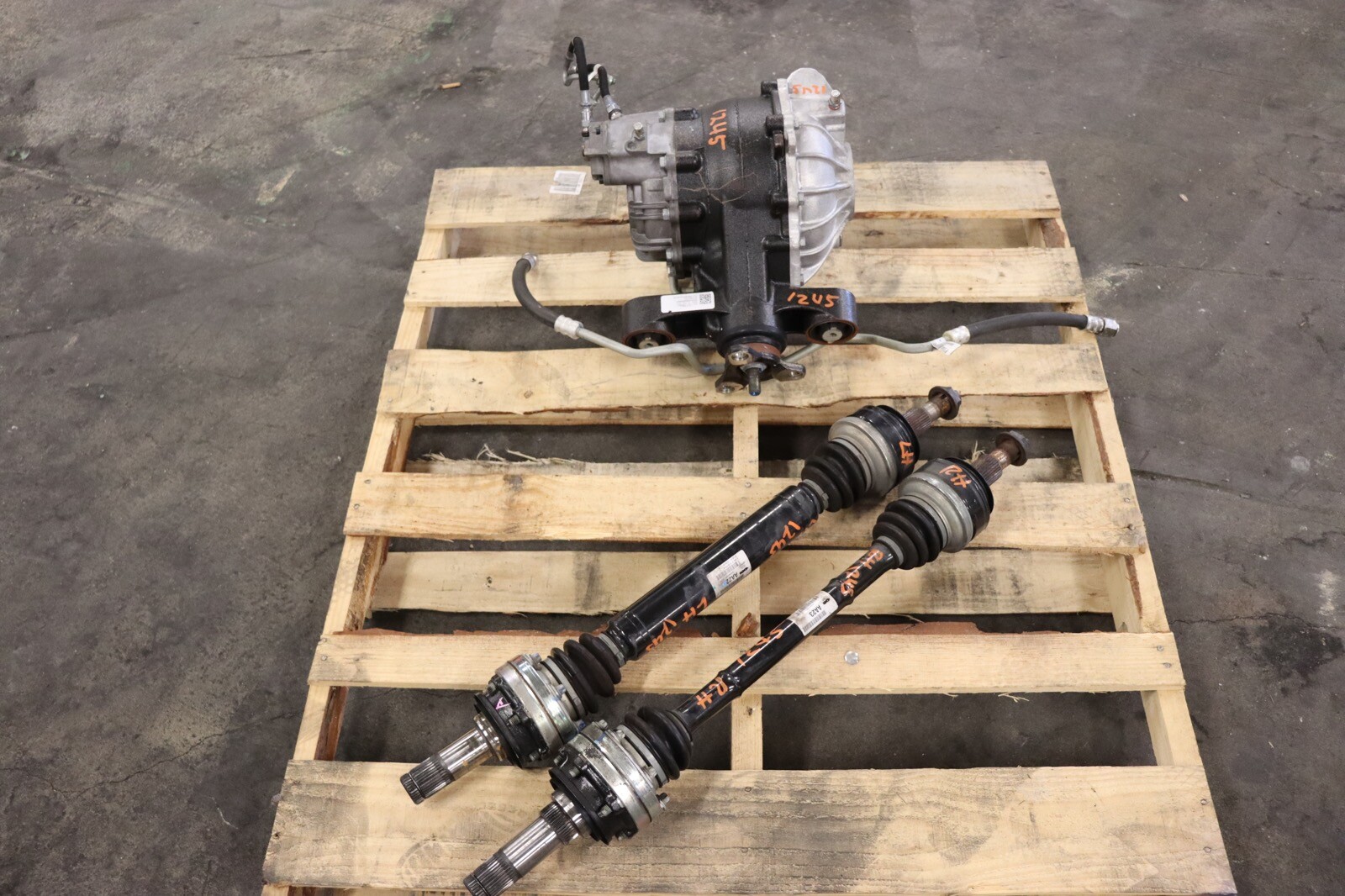 2017 CHEVROLET CAMARO ZL1 6.2L OEM 6SPD REAR DIFFERENTIAL W AXLES KIT ...