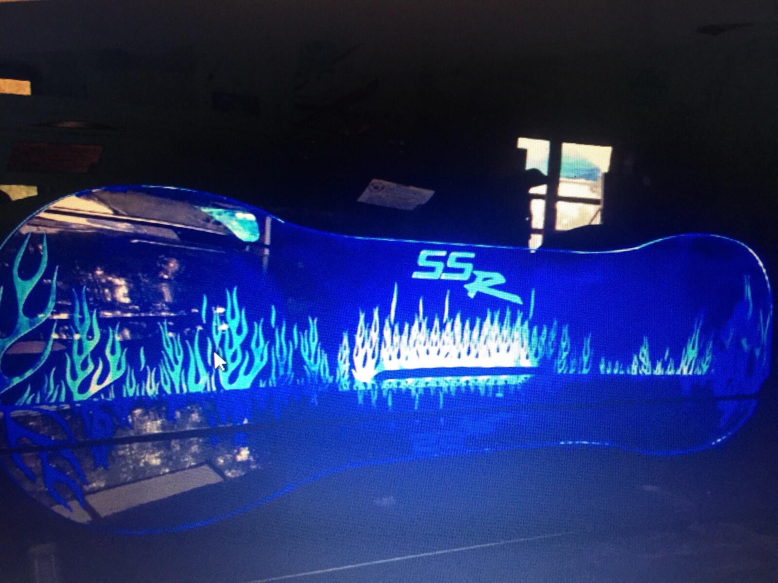 Chevrolet SSR Laser-Etched,Lit TEMPERED-GLASS ,Windblade,Windsupprssr ...