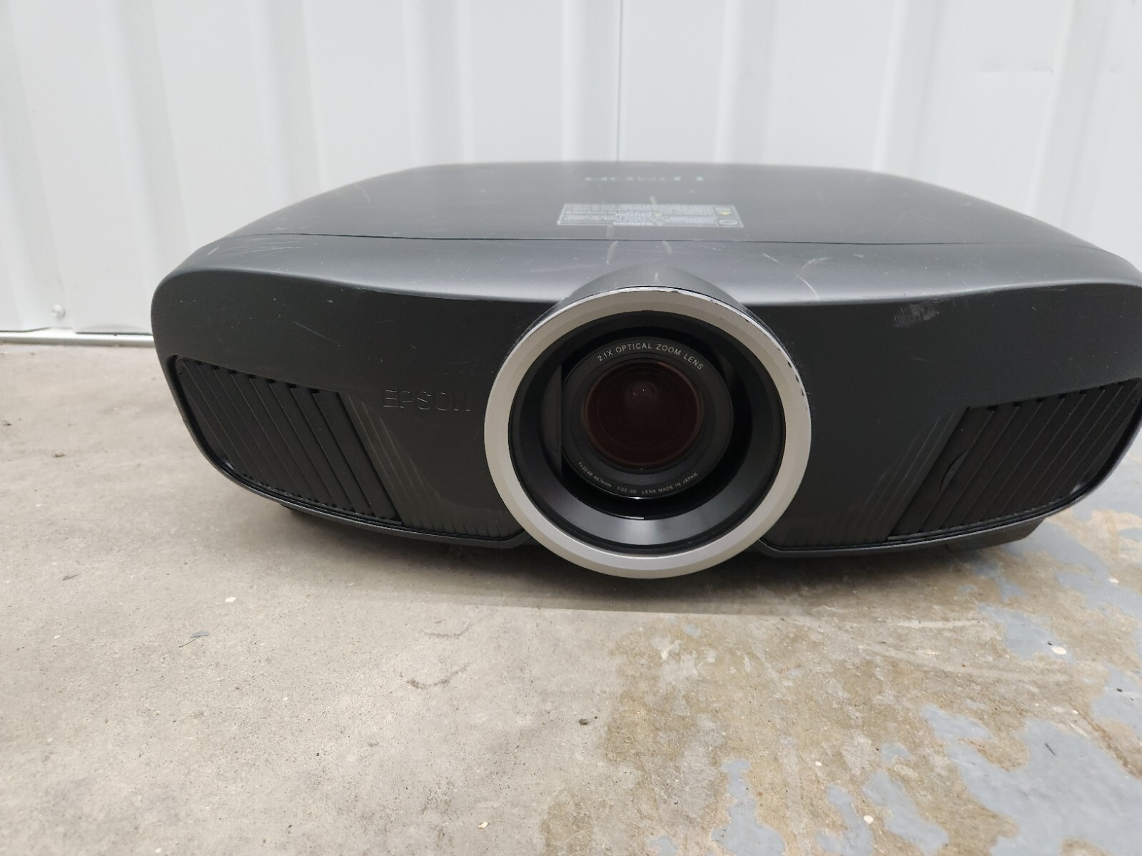 Epson Pro Cinema 4040 3LCD Projector 4K + HDR Used Unit Only Ships ...