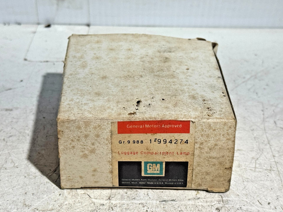 NOS GM Luggage Compartment Lamp Kit #994274 | eBay