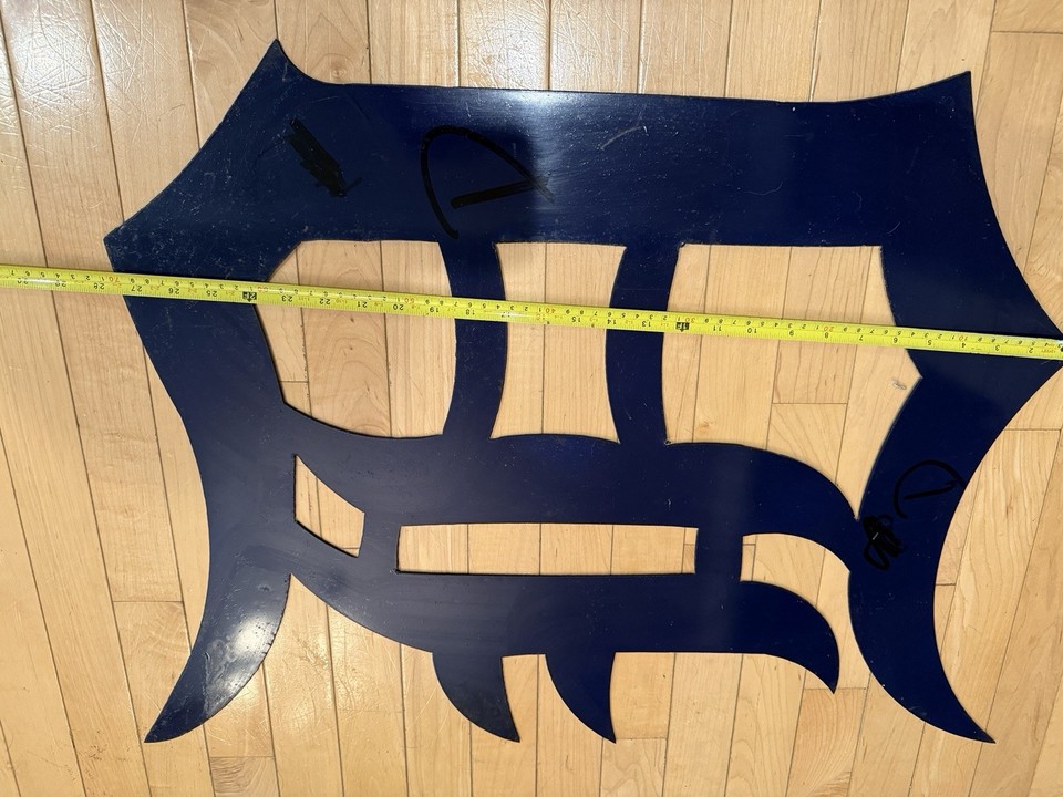 💙RARE Detroit Tigers HUGE 28" Metal Heavy Old English D Logo Sign MLB ...