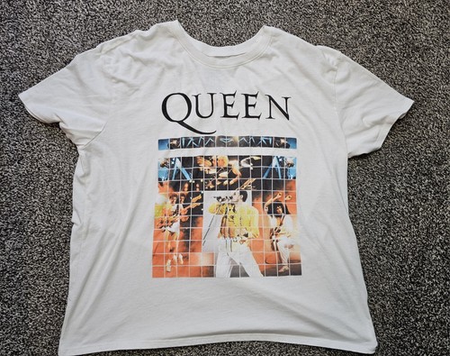 Queen Official Licensed Merchandise Women’s Tshirt sz XL | eBay