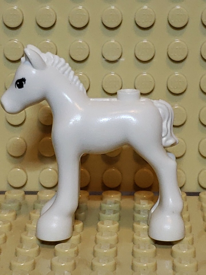LEGO Friends White Horse Foal Pony 11241pb04 Reddish brown eyes 3 ...