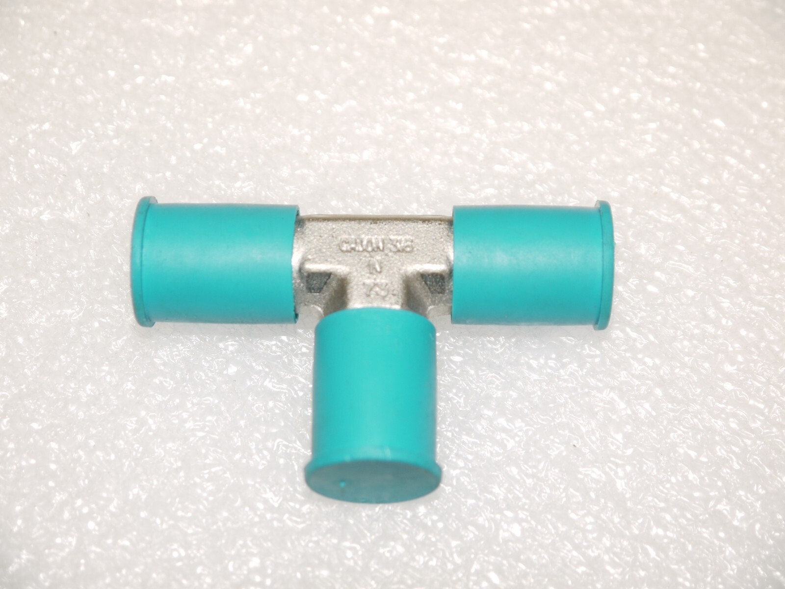 Cajon Swagelok SS-4-VCR-T Union Tee VCR Face Seal Fitting 1/4 in. for ...