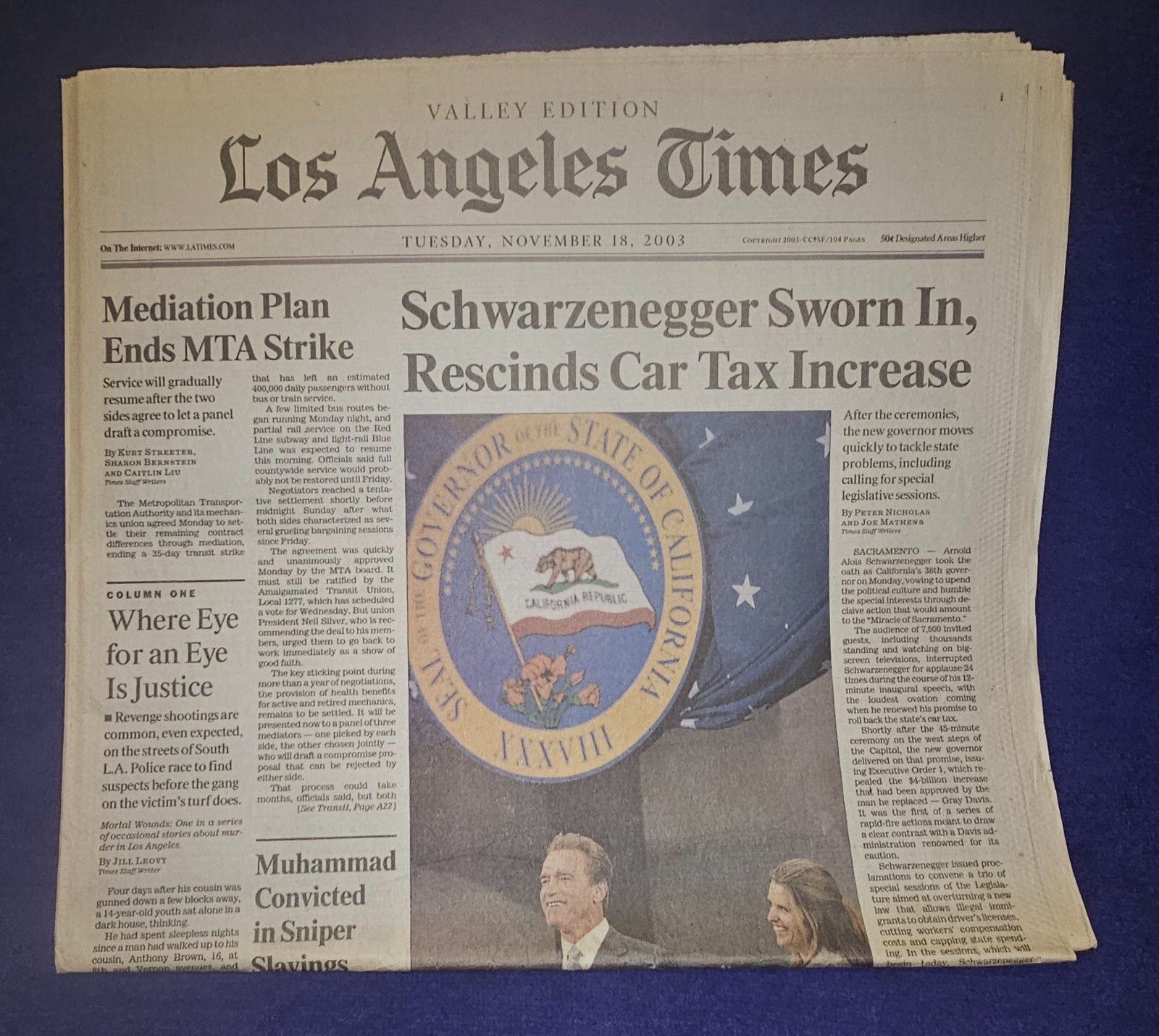 Los Angeles Times November 18, 2003; Schwarzenegger Sworn In - RARE ...