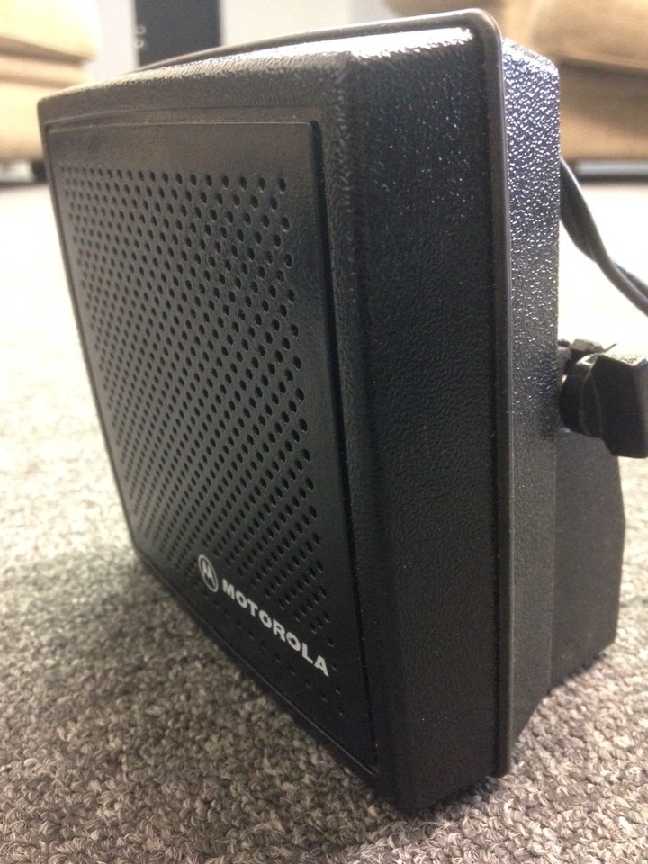 Motorola Astro Spectra UHF P25 Digital Wide/Narrow Trunking Radio 438 ...