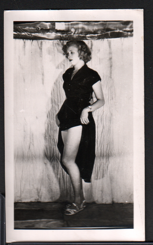 1960s Pinup B&W Risque Photo 3"x4.5" Blonde Posing Sexy Cheesecake AB16 ...