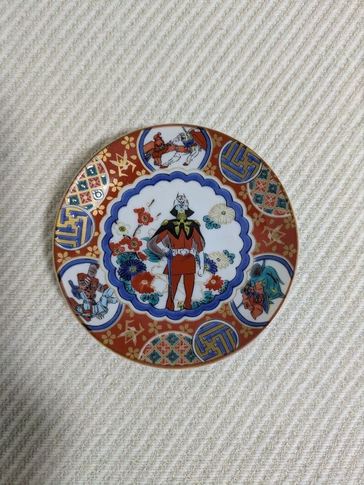 Y1210 Gundam Kutani ware bean plate Shozo style red comet | eBay