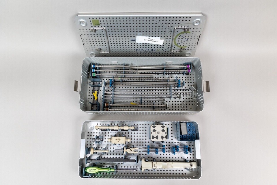 Medtronic Mazor X Stealth Robotic Guidance System - Available at Simon ...