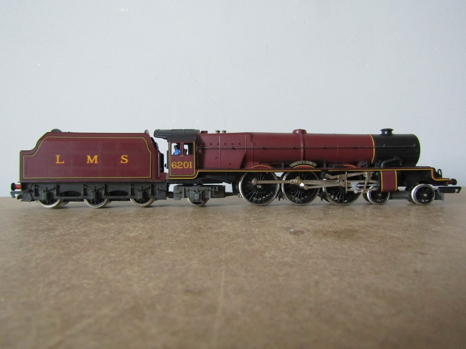 Hornby Locomotive & Tender LMS 6201 Princess Elizabeth OO Gauge | eBay UK