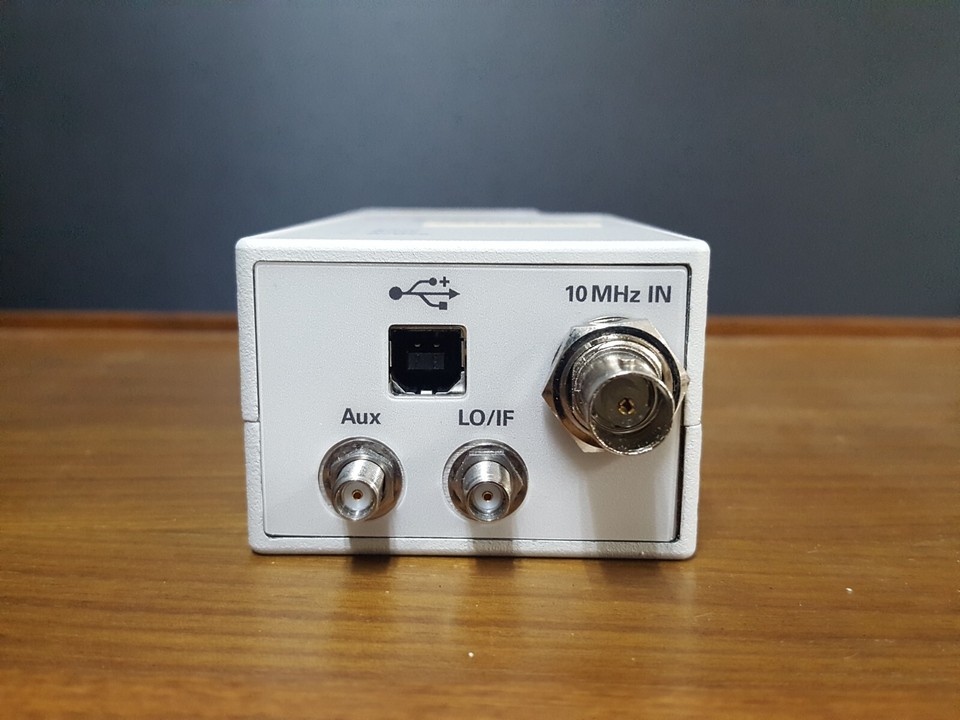 Keysight M1971V : Waveguide Harmonic Mixer (Smart Mixer), 50 to 75 GHz ...