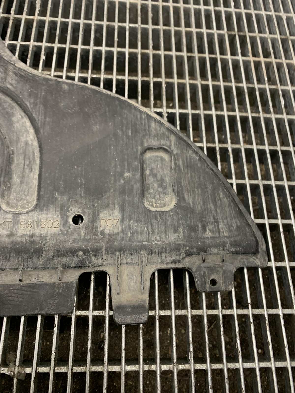 2019 VW JETTA Mk7 1.4 TSI Left Side Underbody Cover 5Q0825206 1.40 ...