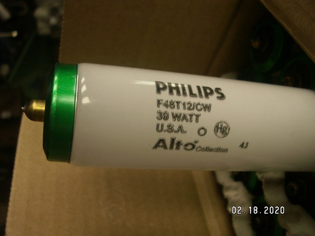 Philips F48T12/CW Cool White Fluorescent T12 Bulb 39W - White (363218 ...