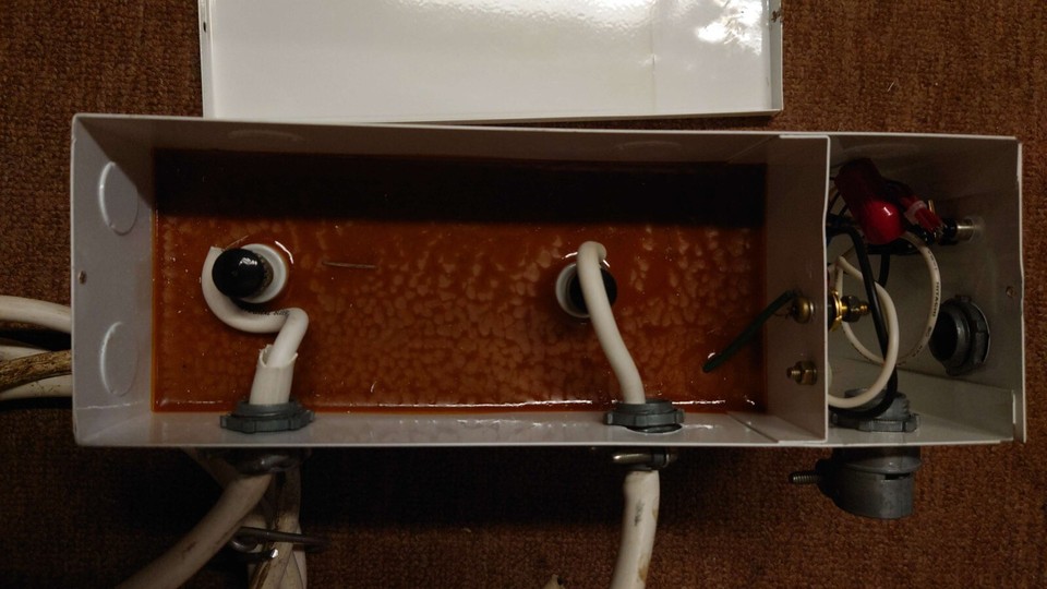 LECIP Sentry Neon Transformer, PRI: 120V 2.3A, SEC: 9kV 30mA, 145W | eBay