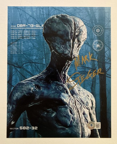 Mark Steger Signed 8x10 Photo - Stranger Things Demogorgon Beckett COA ...