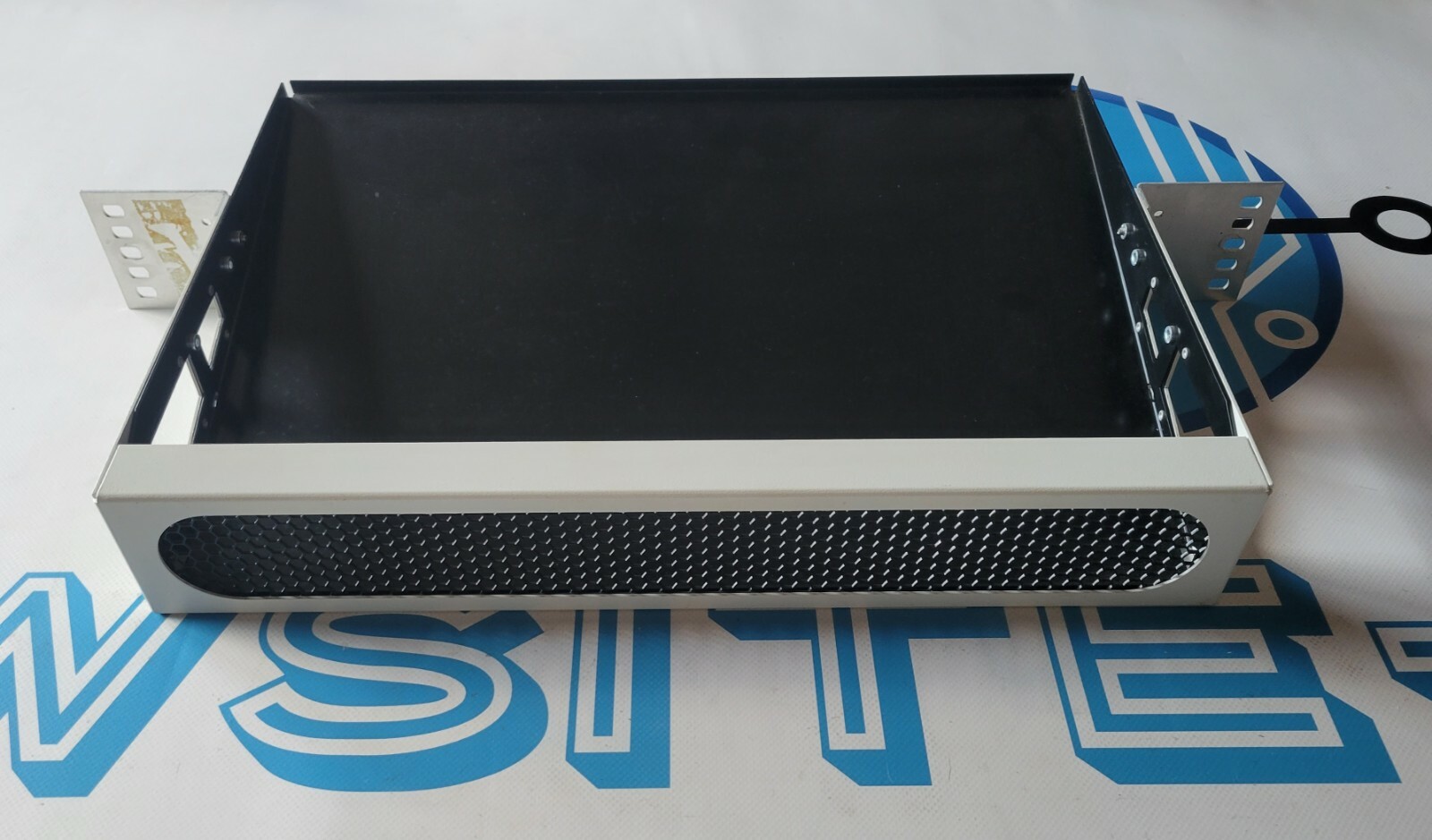 Black and Beige Front Vented 19" or 22" 2U Rack-mountable Shelf *ears ...