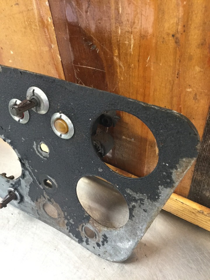 Triumph TR3 TR3A TR3B • Original Center Instrument Metal Panel. Used ...