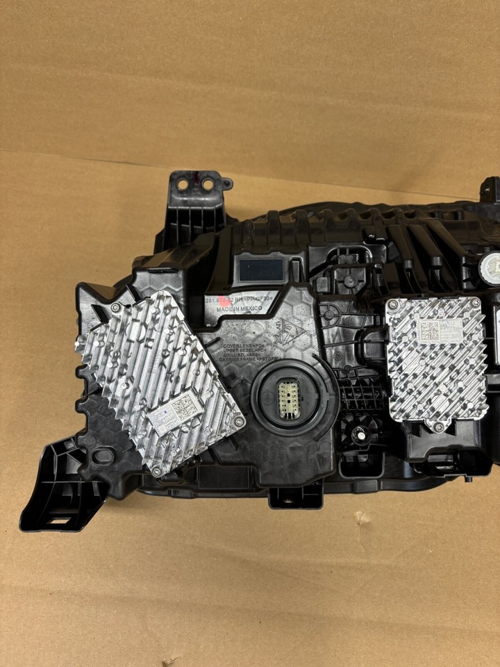 GENUINE OEM 2024 Chevy Silverado 2500 3500 Full LED Headlight RH ...