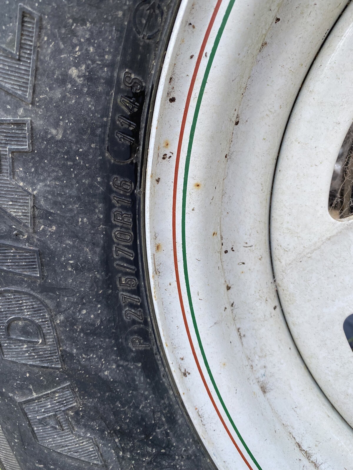 5 stud 16” rims suit Landcruiser. Camper/Trailer axle with electric ...