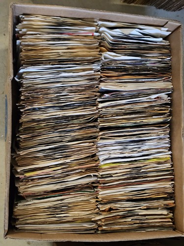 Huge Lot of 700 Vinyl 45 Records VG+ in Sleeves Mix Of Everything Most ...